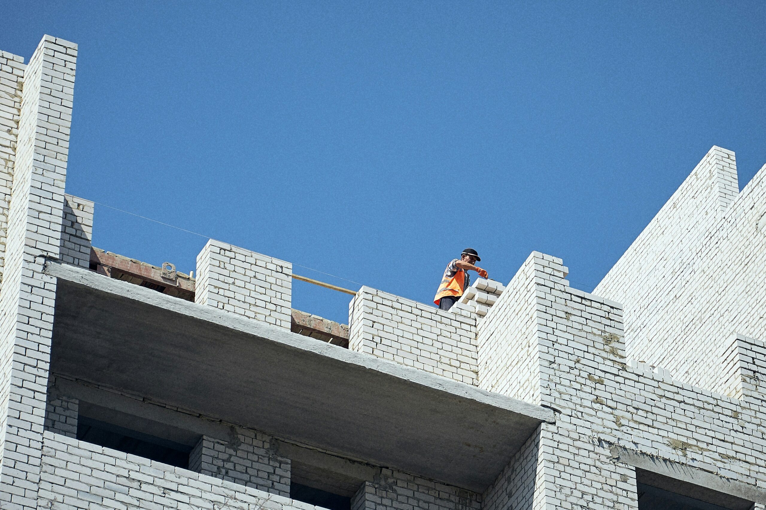 Protecting Workers in a Changing Climate ⁄ Visionary Analytics